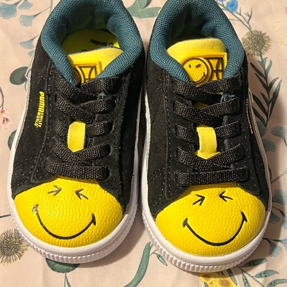 Puma | Shoes | Puma Black And Yellow Smiley Face Sneakers | Poshmark
